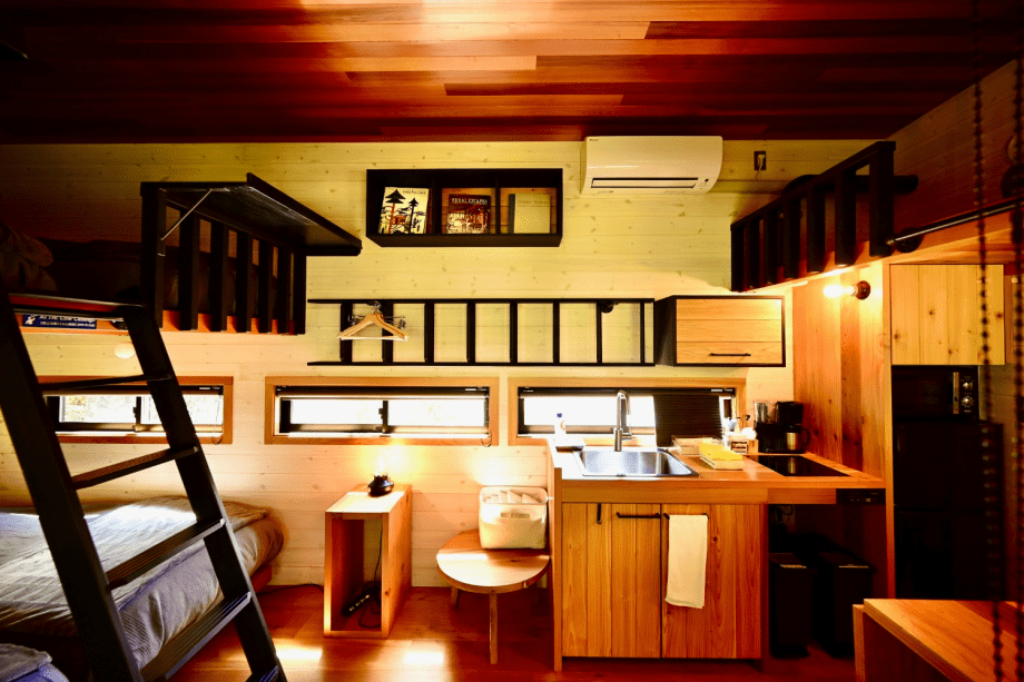 Tiny Base | プランの詳細 | 【アウトドアバスプラン】25年1月 TRAILERにもアウトドアバス誕生！(水着着用)アウトドアバスご利用できます！大自然の中で快適なひとときを。【素泊まり】