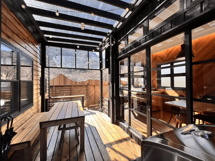 Tiny Base | プランの詳細 | 【アウトドアバスプラン】(水着着用)アウトドアバスご利用できます！大自然の中で快適なひとときを。【素泊まり】