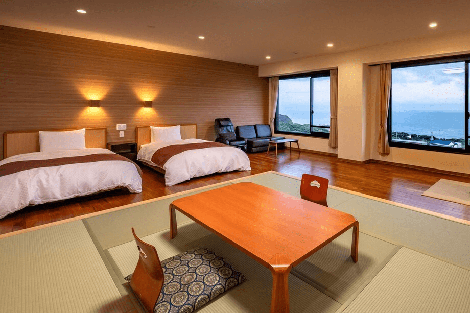 | \Renovated in 2022! / Sea side DX Japanese-Western room - B Twin ...